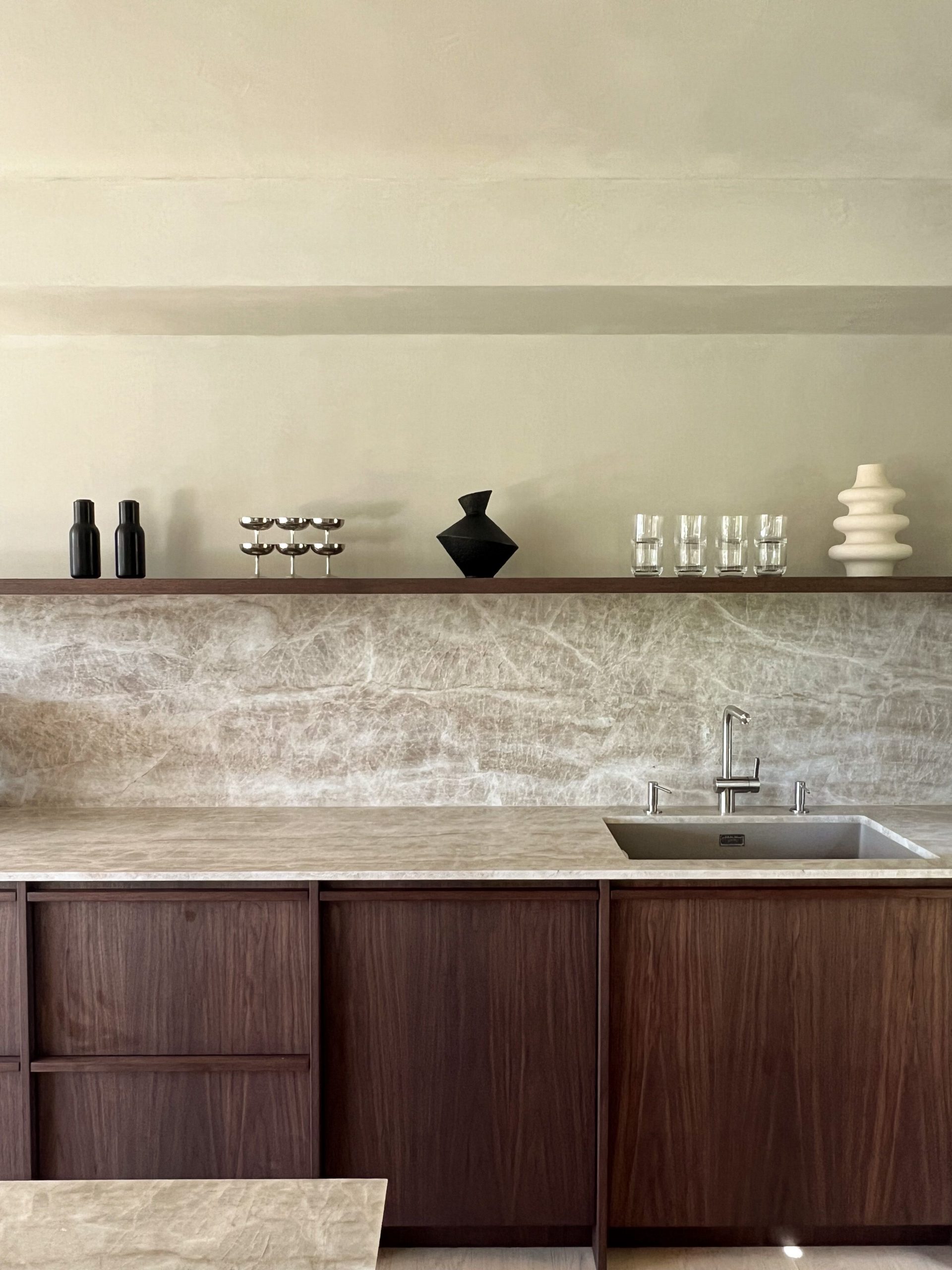 Taj Mahal natural stone - Kivisepad